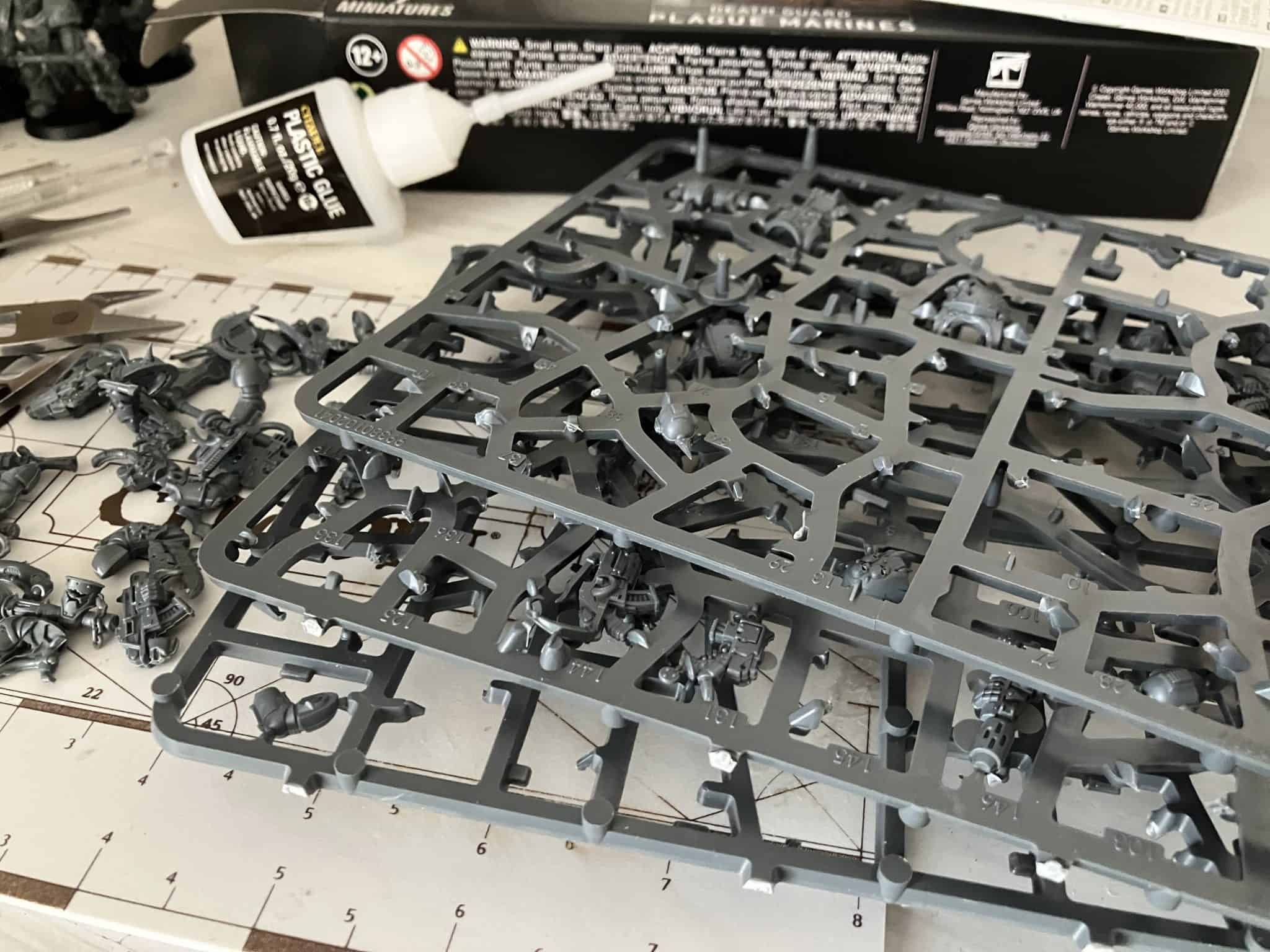 The Paperless Benefit of PDF Warhammer Build Instructions